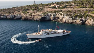 Superyacht Shemara: the 65m classic motor yacht is restored to her ...